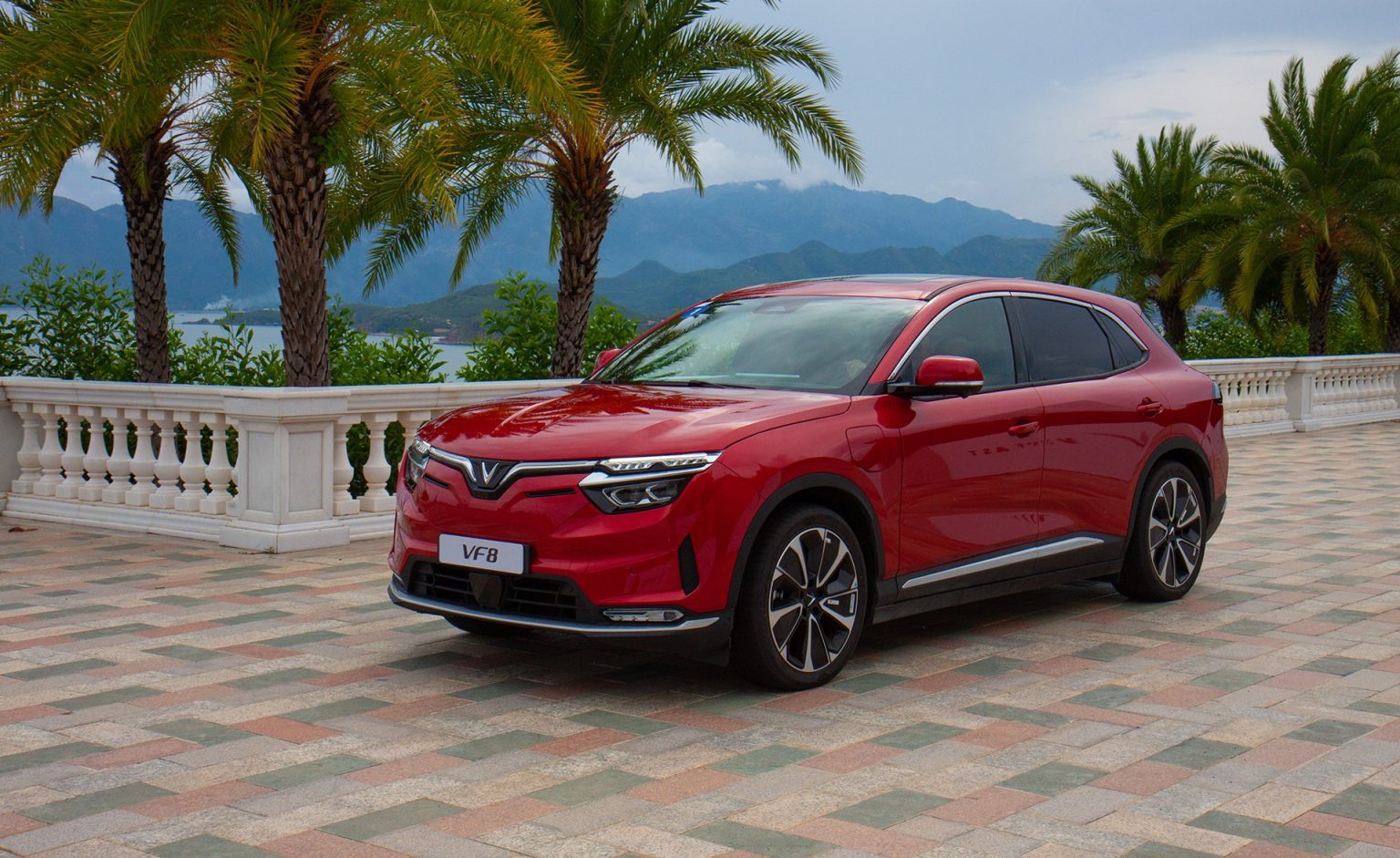 5 Initial Reactions from Test-Driving a VinFast EV - VinFast Global ...