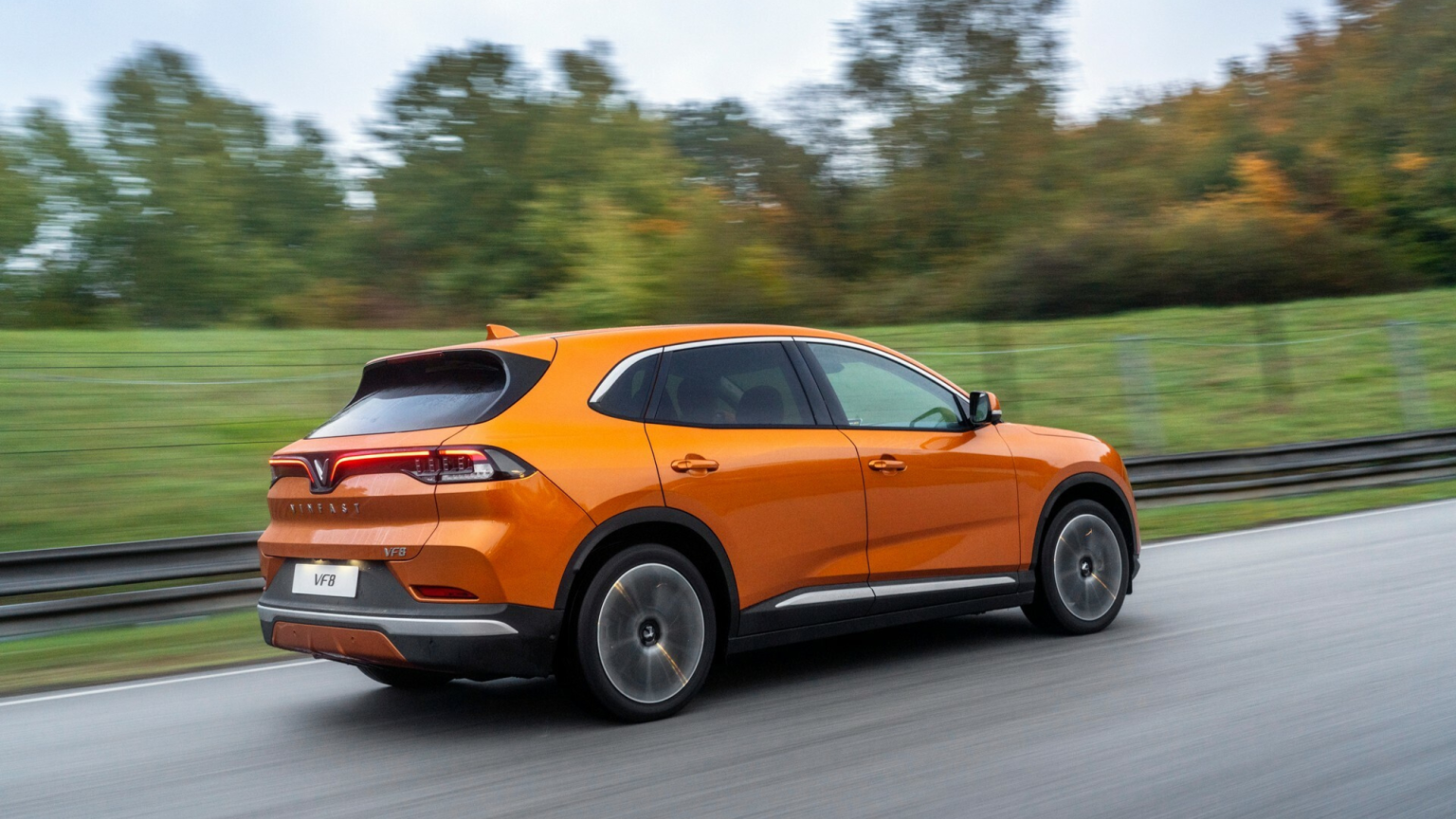 Book A Test Drive & Celebrate First Deliveries of the VF 8 City Edition ...